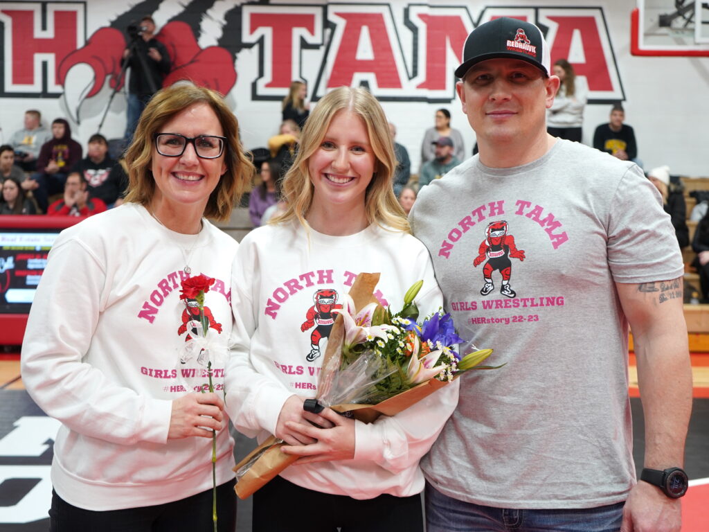 Redhawk wrestling recognizes senior athletes | News, Sports, Jobs ...